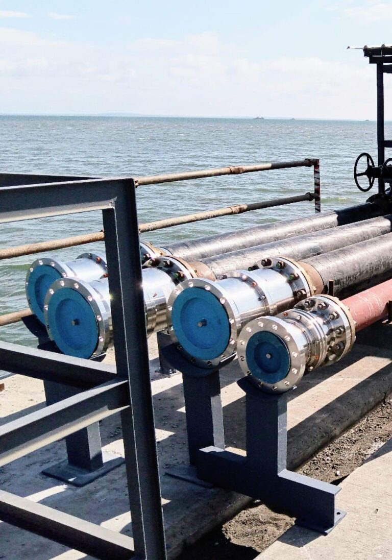 Breakaway Coupling: A Must for Bunkering to Avoid Catastrophic ...